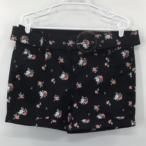 torrid | Shorts | Torrid Floral Stretch Belted Sateen Cuffed Shorts ...